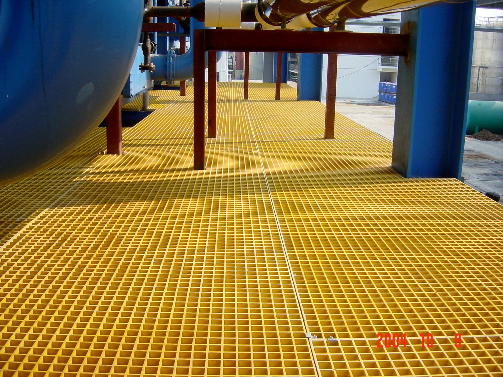 FRP GRATING – บริษัท ไทย เคมีคอล สโตเรจ จำกัด ติดตั้งระบบบำบัเอากาศเสีย ...