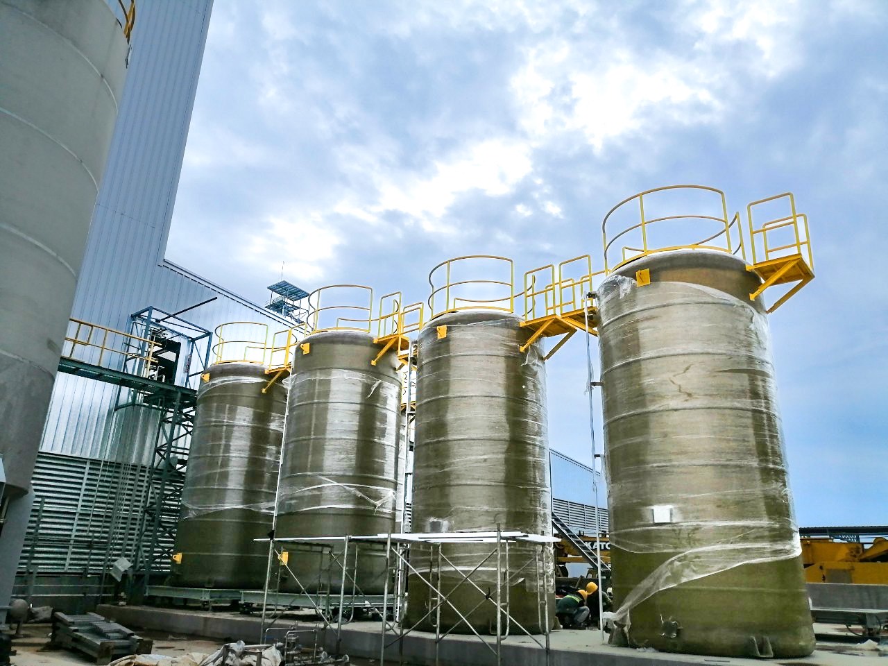 FRP TANK ถังไฟเบอร์กลาส - Thaichemicals